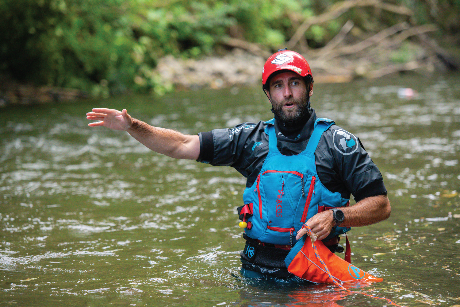 Jon reviews the River Guide PFD
